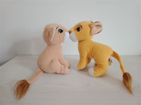 Original The Lion King Simba And Nala With Magnetic Kiss Hobbies