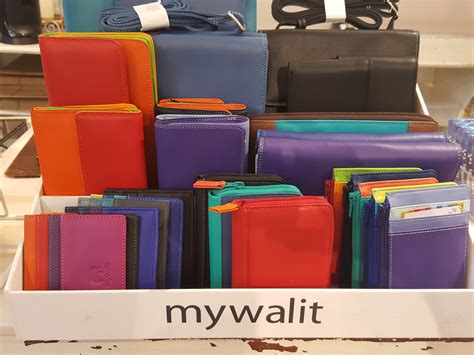 MyWalit – Collections Maui
