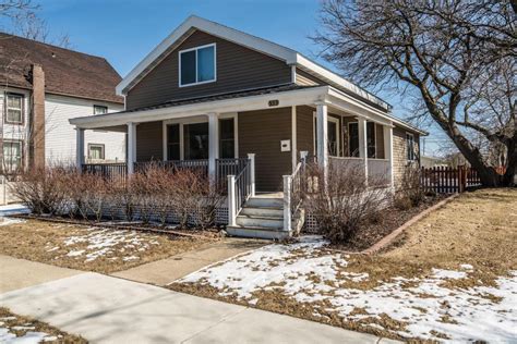 533 Center St Lake Geneva Wi 53147 Redfin