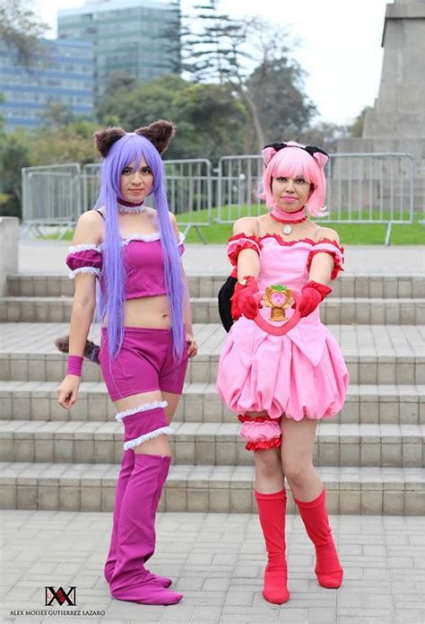 Mew Ichigo Cosplay