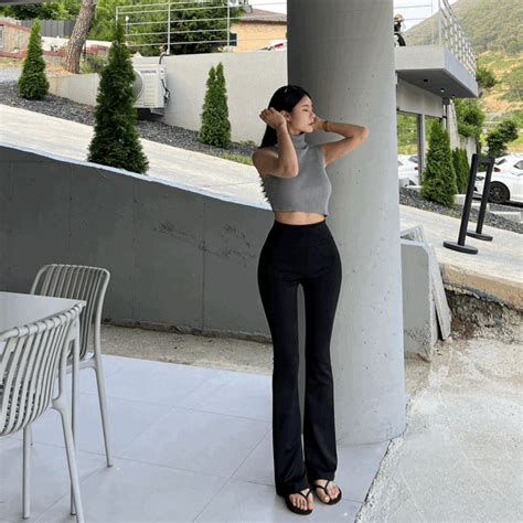 Y존 부각 최강 편안함⭕ 칼리 부츠컷 가을 레깅스 레깅스 롱레깅스 트임레깅스 부츠컷레깅스 트임부츠컷 하이웨스트레깅스 필라테스 헬스 운동복 레깅스 에이블리