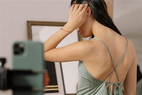 Γιγαντιαίο πρόστιμο σε πασίγνωστη Influencer από την ΑΑΔΕ για