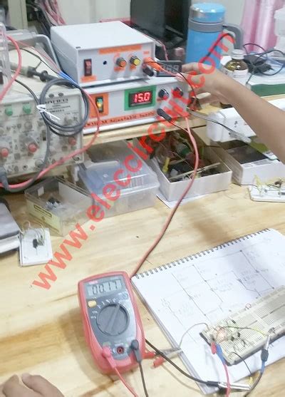 LED Voltage Indicator Circuits ElecCircuit Com