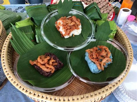 ขอบพระคุณลูกค้า🙏🏻 ปาย ข้าวเหนียวหมูทอด ห่อใบตองโบราณ