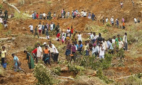 Sri Lanka Landslide Many Feared Dead After Deadly Mudslide Hits Tea