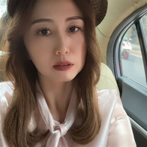 命理老師其實比心理諮商師更了解你 去諮商，你要不停挖出自己 但是找命理老師，只要寫出生辰八字，命理老師就會告訴你答案 是不是