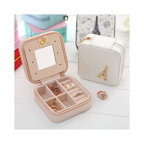Кокетна кутия за бижута