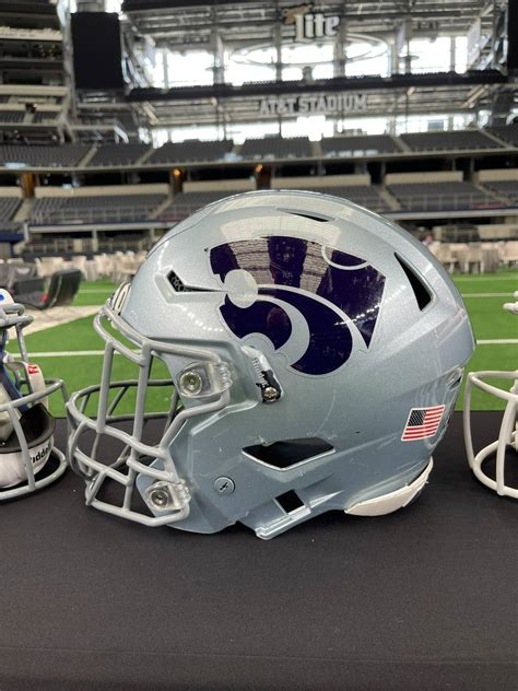 Kansas State Wildcats Land First Football Recruit For 2025 Hes A Qb
