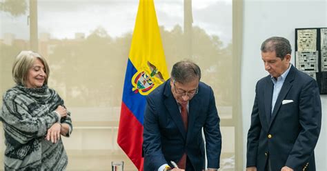 Finalmente Se Firmó Acuerdo Para Tierras Entre Gobierno De Colombia Y