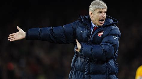 Wenger: presja ciąży na piłkarzach City | TVP SPORT