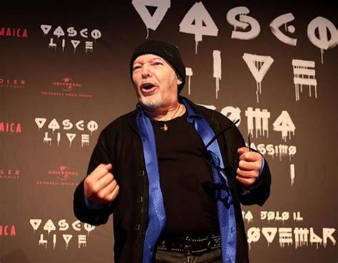 Vasco Rossi Venduti 260 Mila Biglietti In 4 Ore Aggiunte 2 Nuove Date