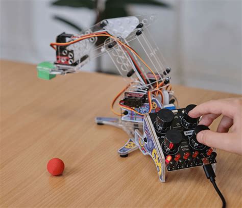 Buy Circuitmess Armstrong Diy Robotic Arm Pakr A0477 Circuitmess