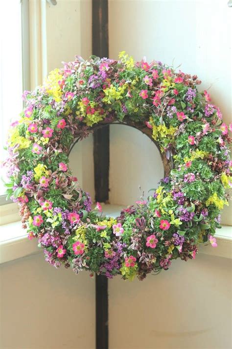 雲間草のギャザリングリース Wreaths And Garlands Minne Ideas Para Floral Wreath