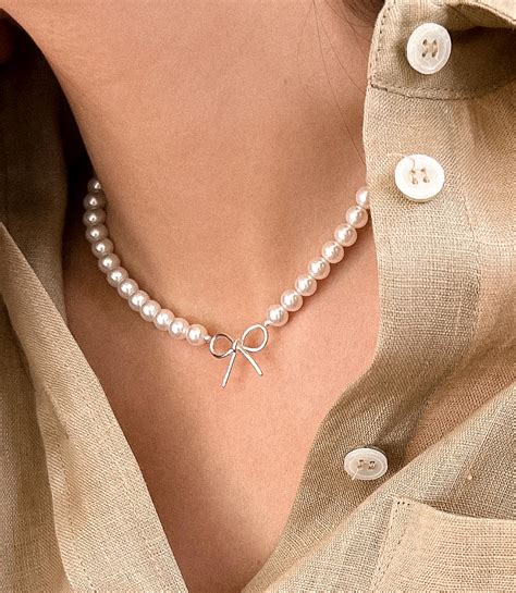 베네노 925실버무배 루티 꼬임 핸드메이드 리본펜던트 6미리 스와로브스키진주 목걸이