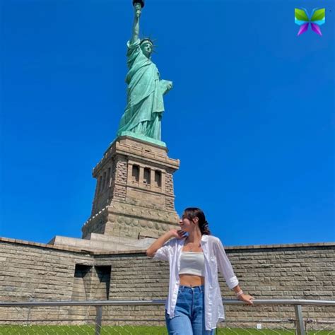 200 Short Love Captions For Instagram To Express Your Feelings