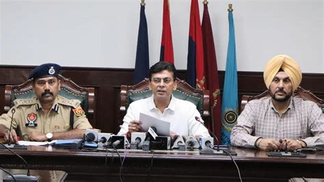 Punjab Police Bust Interstate Gang Having Bishnoi Rinda Link