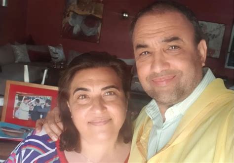 جريدة عبّرحشومة زوجة رشيد الوالي تتلقى رسائل التجريح والتنمر على