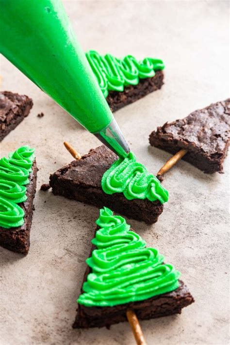 Easy Vanilla Brownie Frosting Recipe Dinner Then Dessert
