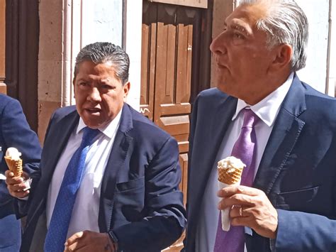 Partidarios De Monreal Recibieron A Adán Augusto En Zacatecas Con La