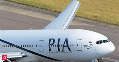 After 10 Pakistan Flight Attendants Vanish In Canada An Air Hostess