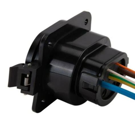 新能源电动汽车充电插座 Iec62196欧标交流车端充电插座 阿里巴巴
