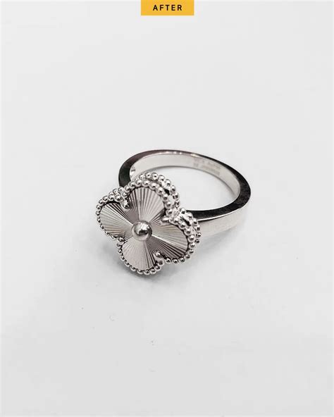 한국쥬얼리수리센터 명품 귀금속 악세사리 수리and리폼 반클리프앤아펠 기요세 빈티지 알함브라 반지 파손 수리💍 클로버 장식이 분리되어 매장에 입고된 제품입니다 끊어진