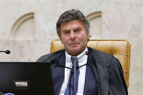 Stf Proíbe Reeleição Dos Presidentes Da Câmara E Do Senado Politica
