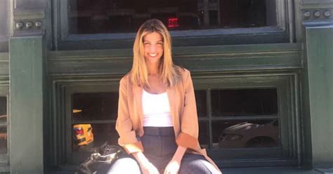 Instagram Stephanie Cayo Va A Comprar A Gamarra Y Causa Furor FOTO