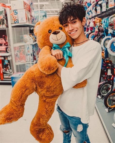 Fanfiction Fanfiction Amreading Books Wattpad Twin Car Twin Babes Twin Brothers