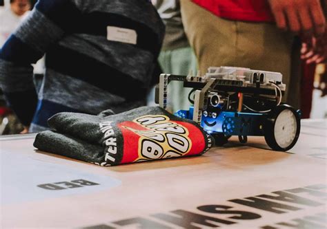 Photographer Arduino Clean Sweep Best Robot Academy