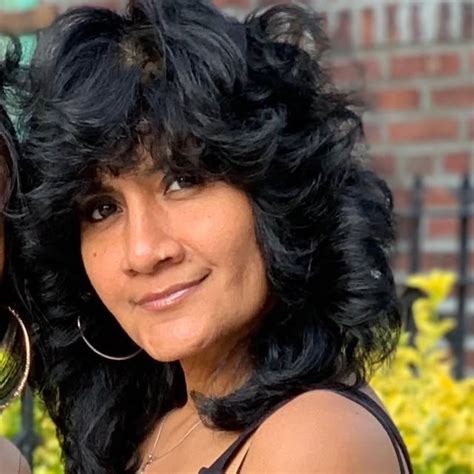 Sisi Suarez Sisi Luv Threads Say More