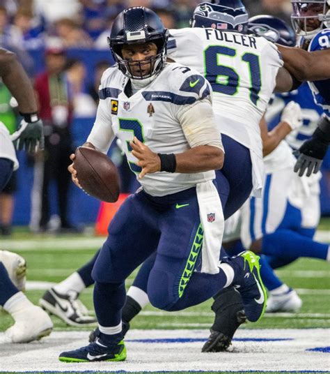Latest On Seahawks Broncos Russell Wilson Trade