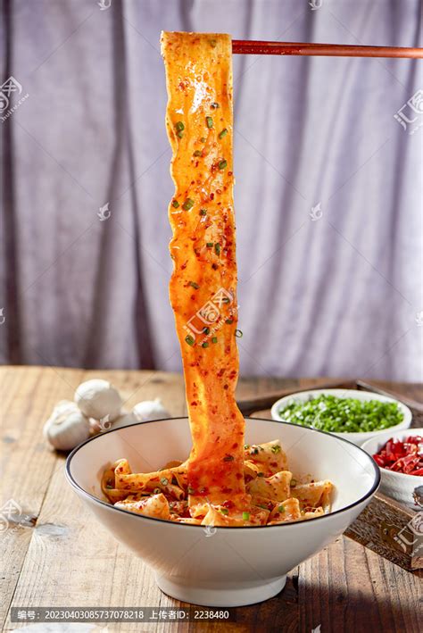 陕西油泼面 中国菜系 食品餐饮 摄影素材 汇图网www huitu