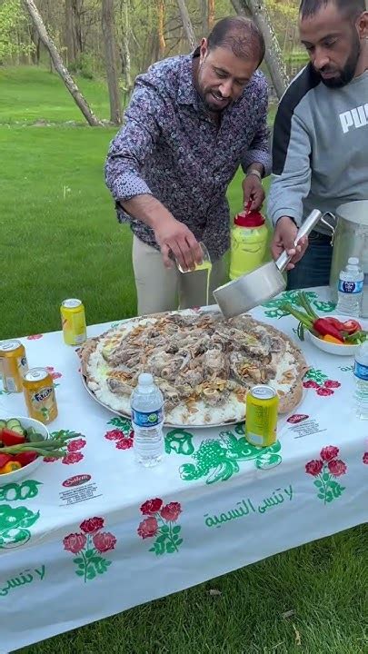 منسفبدوي ليس مجرد طعام بل جزء من مكونات الموروث للبادية و اهلها و دليل كرم البدو للضيف و الاهل