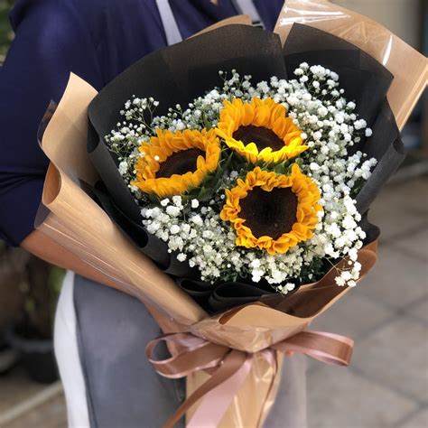 Mini 011 Honeydew Florist