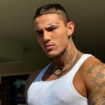 Gemini Jay Page Watch This Pornstar On FreeOnes