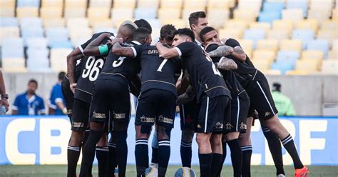 Atuações Enm Vegetti Vai Bem Em Derrota Do Vasco Veja As Notas