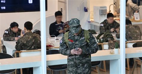 與 군 안전사고 대응 체계화 군 수당 등 현실화 국방공약 발표