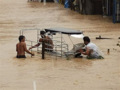 Philippine Main Toofan Ki Tabahi Raftar