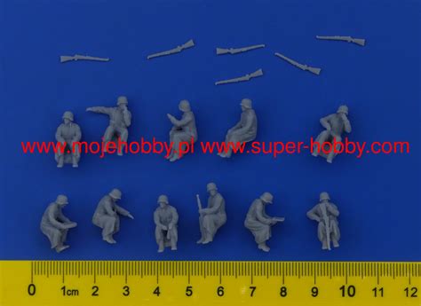 Wehrmacht Sdkfz 7 Crew With Coat Germania Figuren 72 Ww2 185