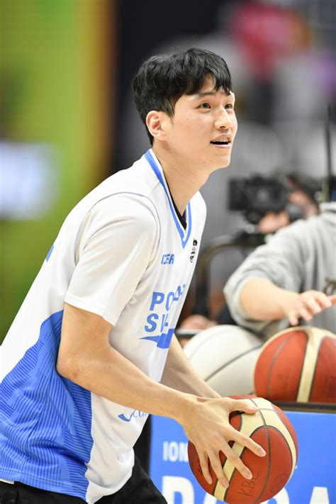 수원 Kt 소닉붐 ‘슈퍼문 문성곤과 5년 Fa 계약