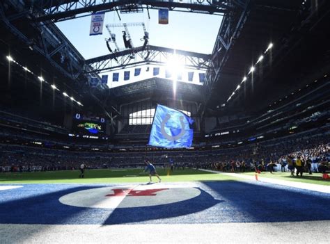 Colts Vs Jacksonville Jaguars Lucas Oil Stadium