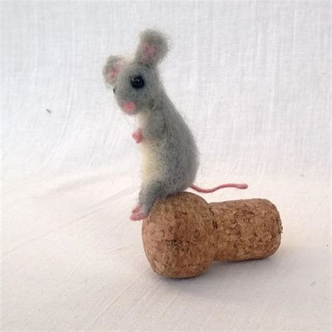 Felted Miniature Mouse Grey Mouse Mini Animal Needle Felt Mice