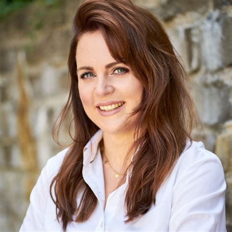 Melanie Simons Leiterin Underwriting Axa Konzern Ag Xing