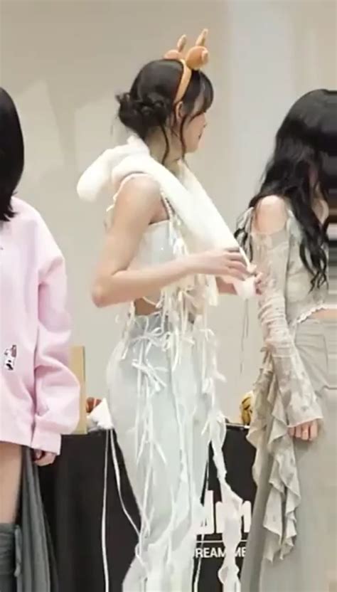 TZUYU CHOU KPOP NSFW