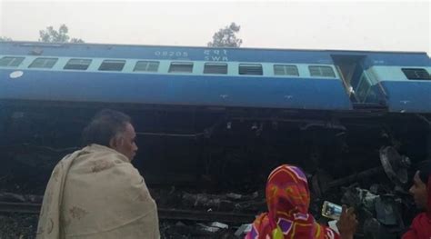वास्को डि गामा एक्सप्रेस के 13 डिब्बे पटरी से उतरे 3 की मौत 9 घायल