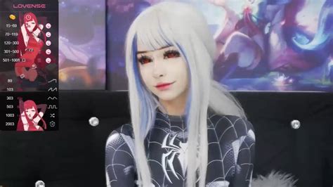 Xenomy Swings Into Her Symbiote Suit Rsexyfandom