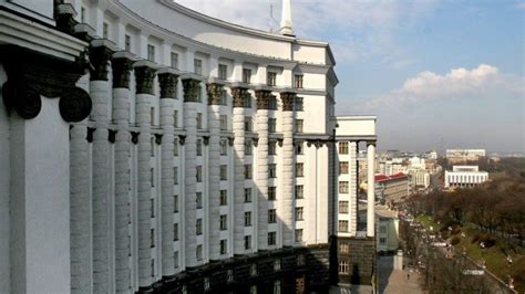 Кабінет Міністрів України затвердив Положення про вищі військові