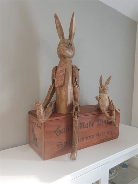Hennow Hares In Solid Wooden Box Set Of 2 Hares And Solid Etsy