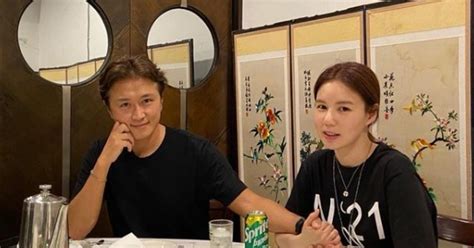 진태현x박시은 부부 두 번째 유산 아픔 고백 늘 그렇듯 다시 웃기로 [전문]